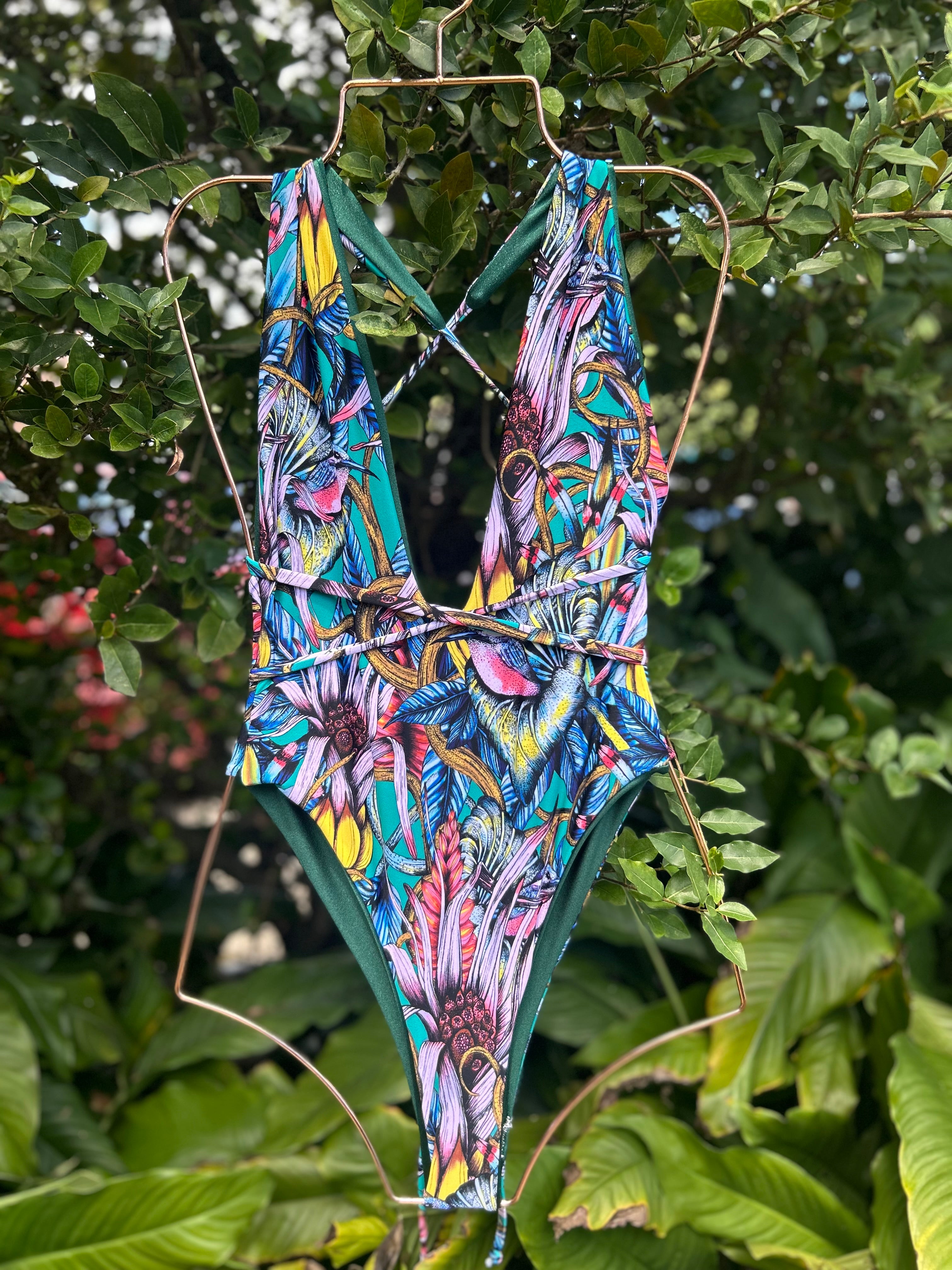 GLOW SWIMSUIT – Zunduri